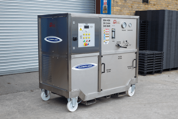 Modular sewer jetting units for local assembly